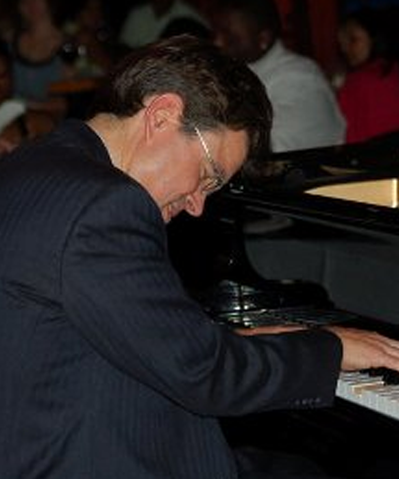 COMPOSER – Gary Walters | Piano